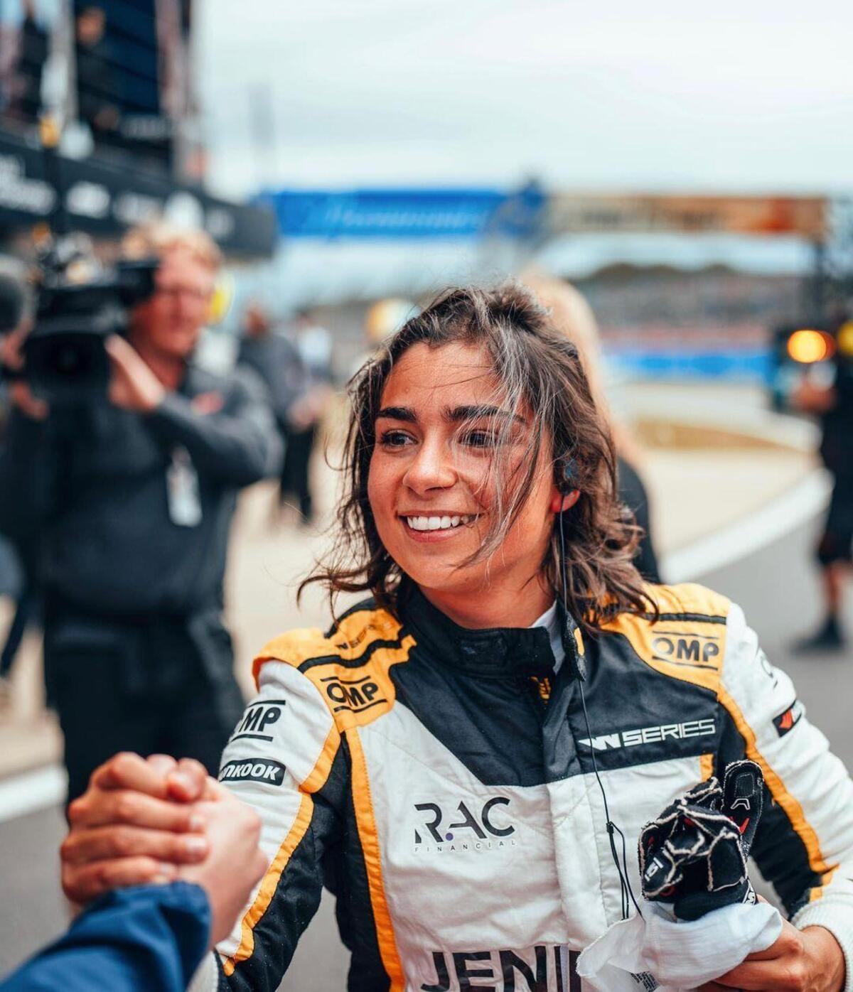 Conversazione con Jamie Chadwick: "Le donne in Formula 1? Ci vediamo lì ...