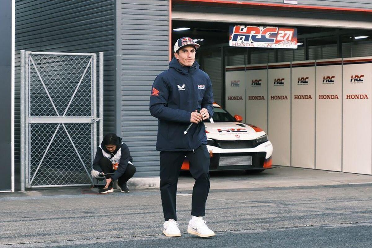 Marc Marquez nella sua Last Dance con Honda a Motegi sembra scusarsi ...