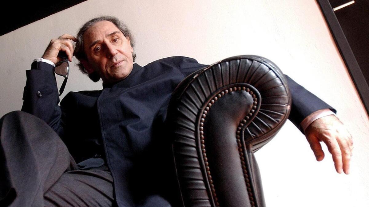 Franco Battiato era un alieno. E il libro di Maurizio Di Bona e Alessio ...
