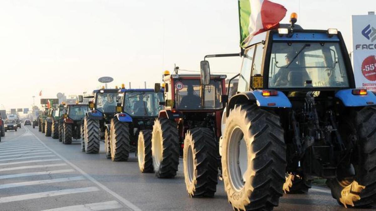 Toh, alla fine anche in Italia hanno cominciato a protestare (ma solo ...