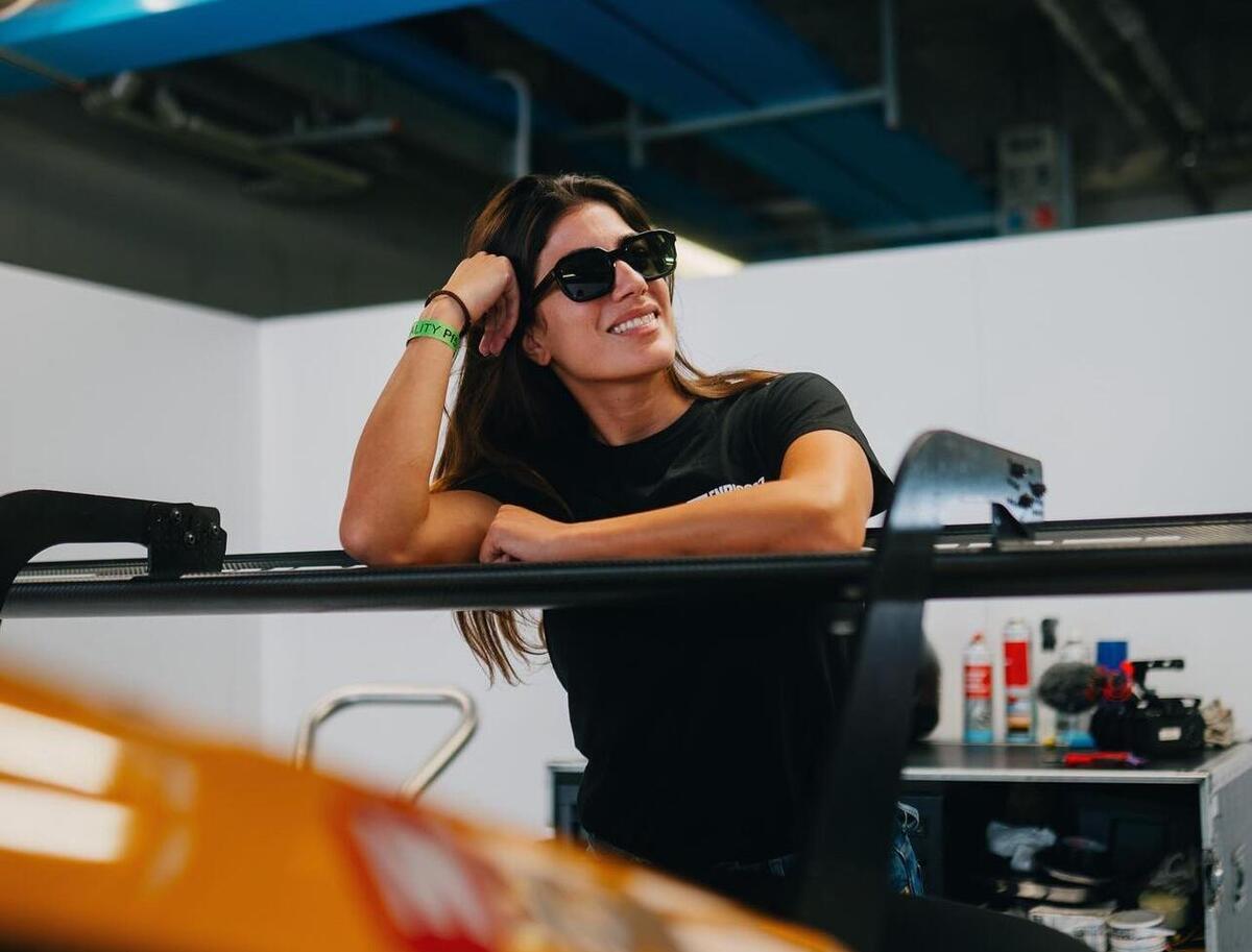 Ok, ma chi è la pilota Vittoria "Vicky" Piria: il nuovo volto della ...