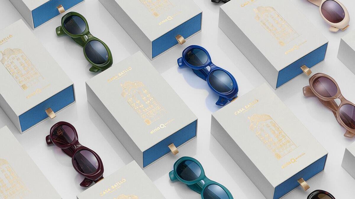Casa Batllò insieme al brand eyewear Etnia Barcelona per una capsule in ...