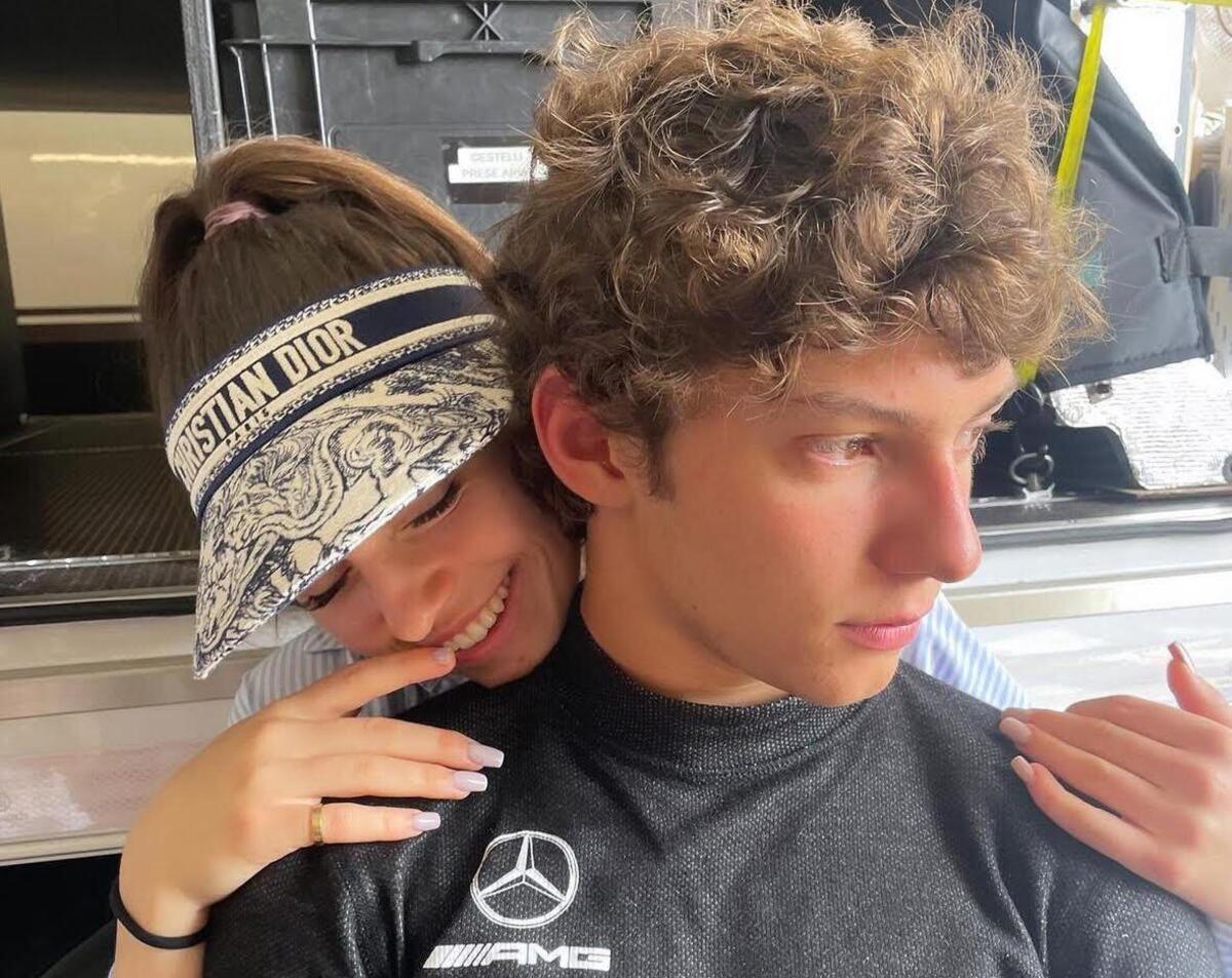 Chi è Eliska Babickova: la fidanzata di Andrea Kimi Antonelli ...