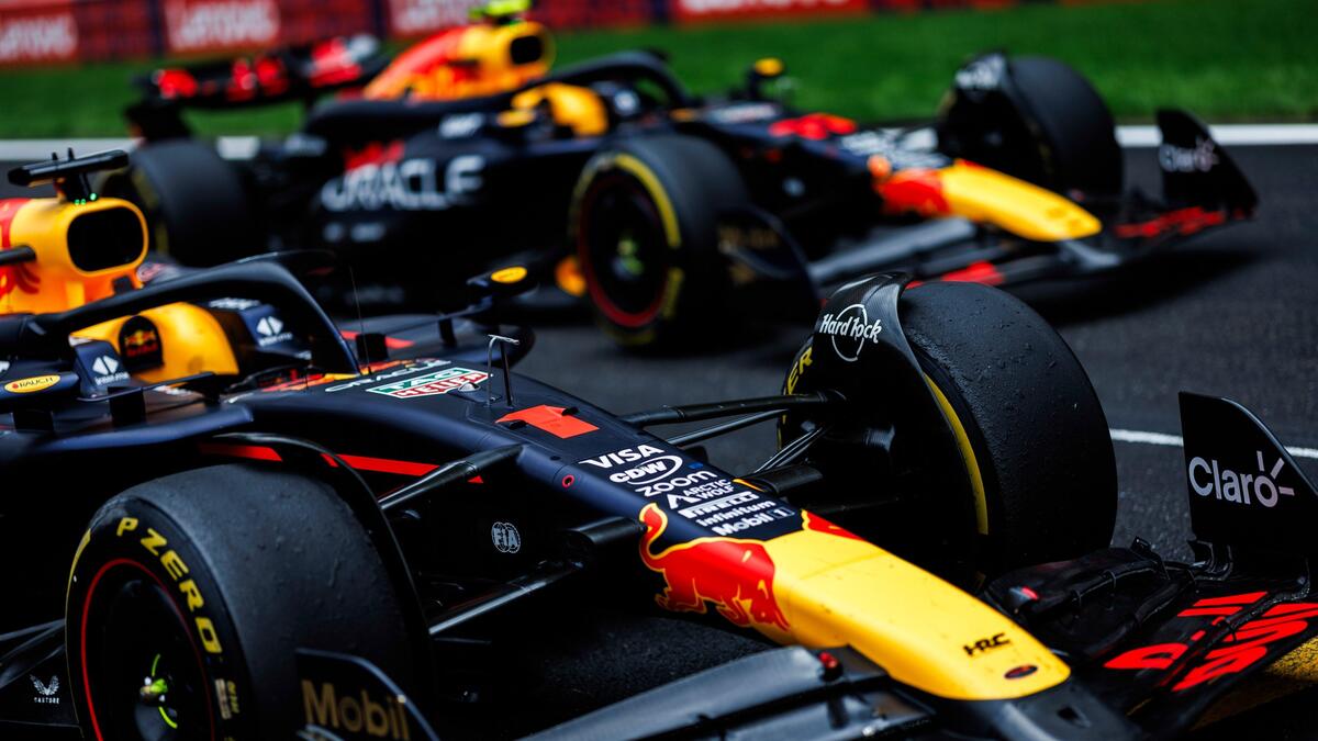 Ma quindi la Red Bull modifica le vetture in regime di parco chiuso ...