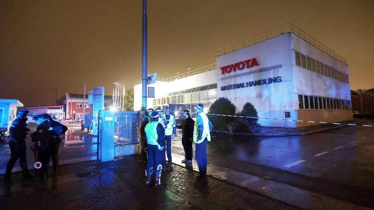 Esplosione alla Toyota Material Handling di Bologna con due morti e ...