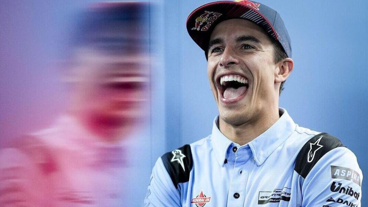 Ok, ma avete sentito Marc Marquez che percula Valentino Rossi con i ...