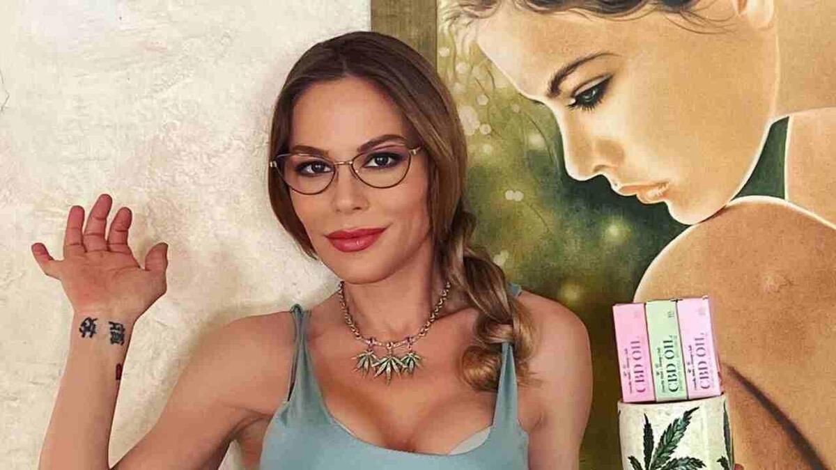 Naike Rivelli si sposa e lo annuncia su MOW: “Con Roberto, il mio ...