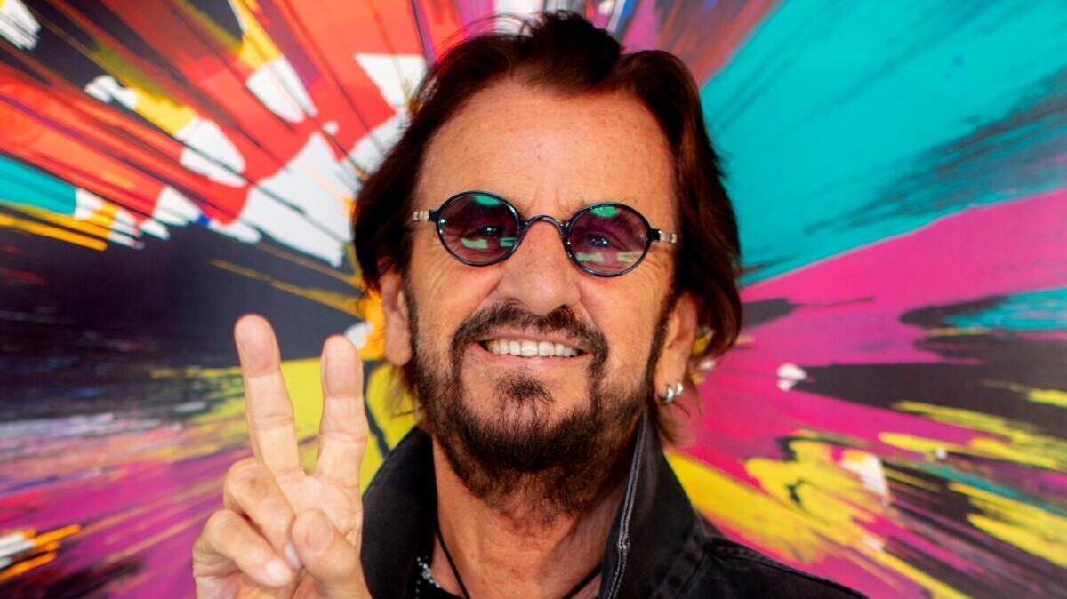 Abbiamo ascoltato il nuovo disco di Ringo Starr, Look Up, ma com’è ...