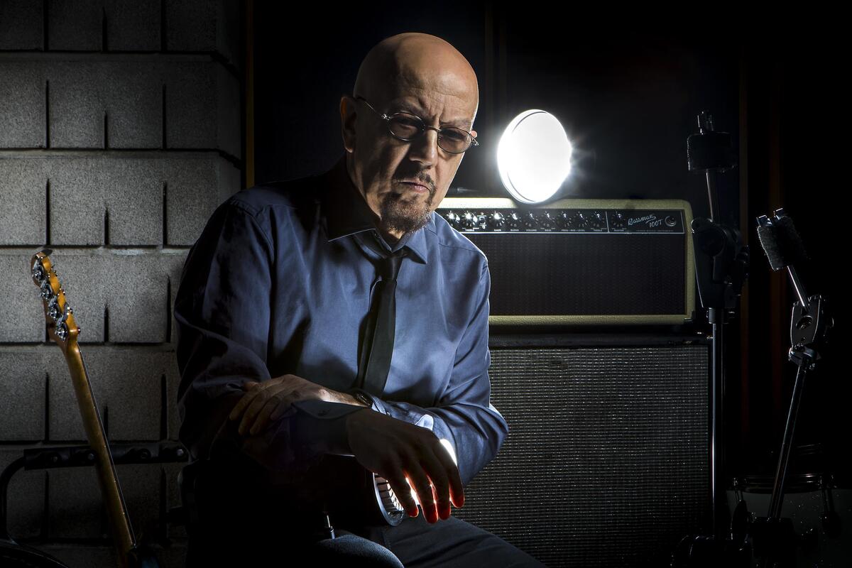 Abbiamo ascoltato “La caverna di Platone” di Enrico Ruggeri, com’è? Un ...