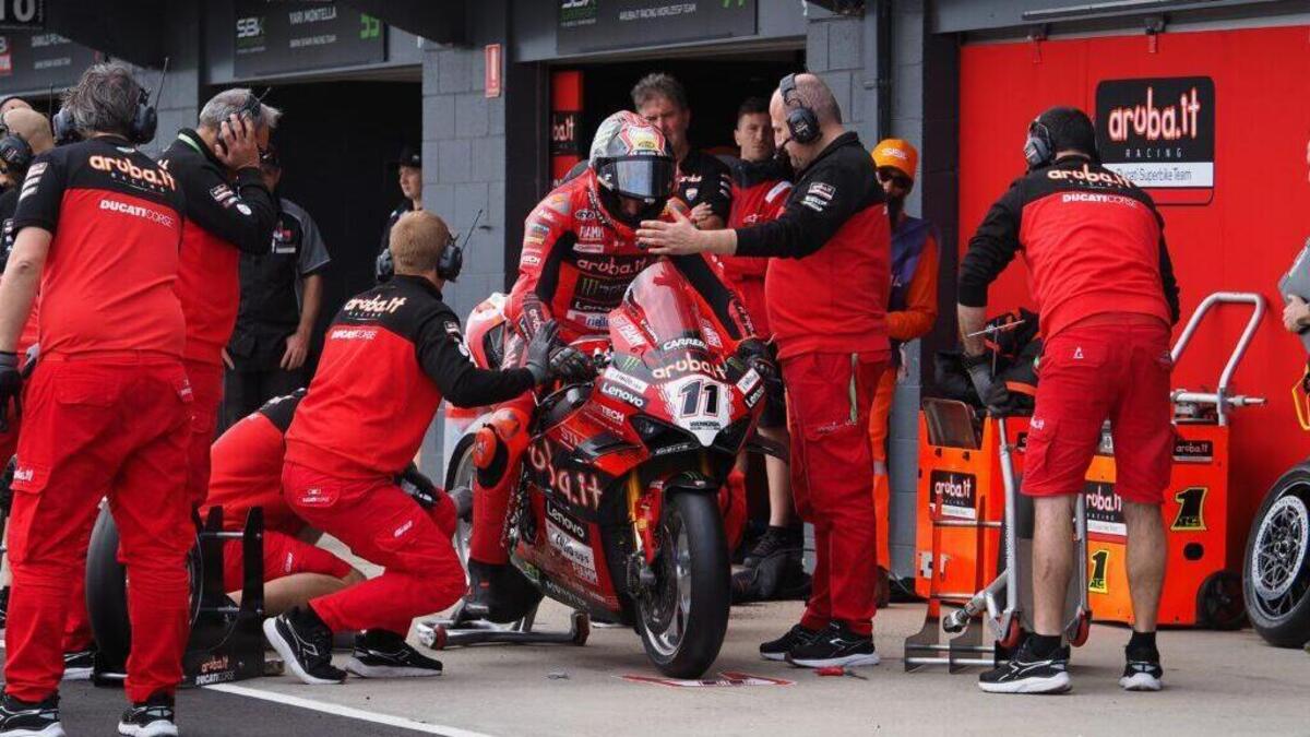 SBK 2025: senza Toprak la prima è di Bulega e Ducati, la seconda di Rea ...