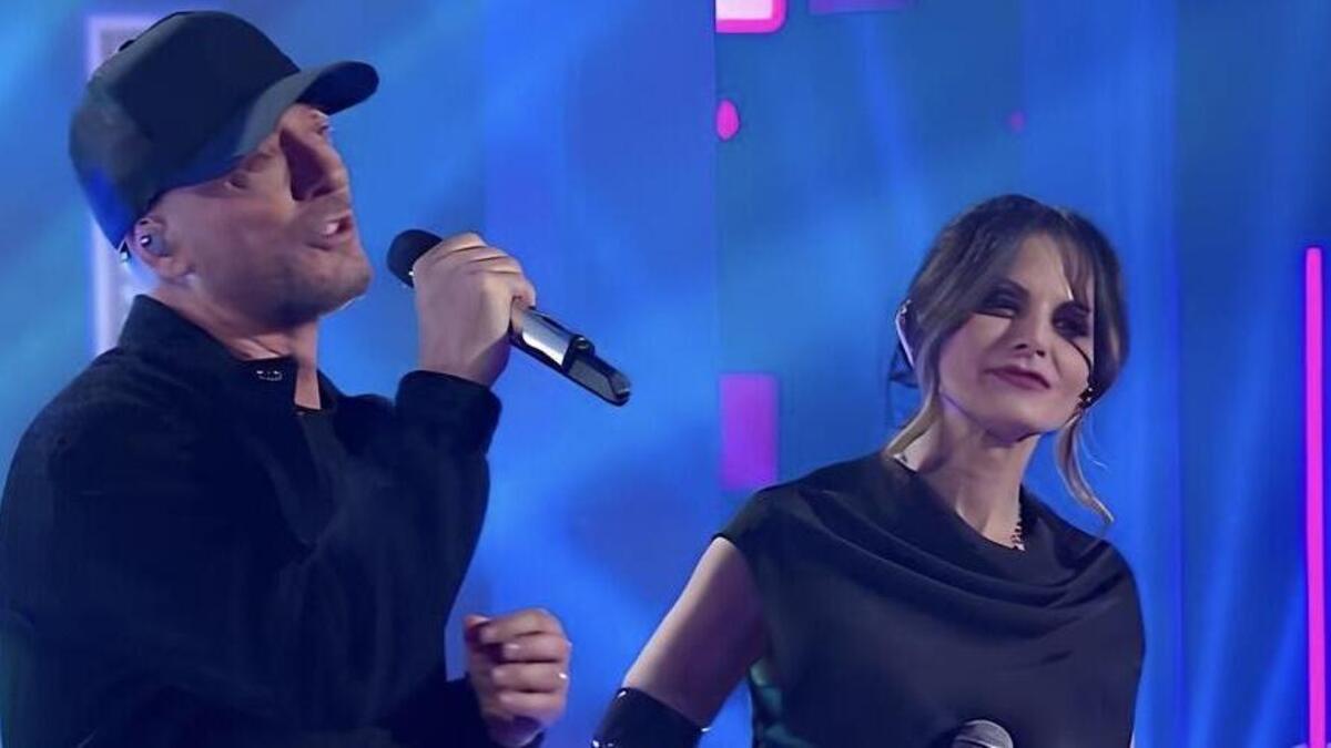 Ora o mai più 2025, le pagelle: Antonella Bucci, Raf e il karaoke versione Disney (4 ...