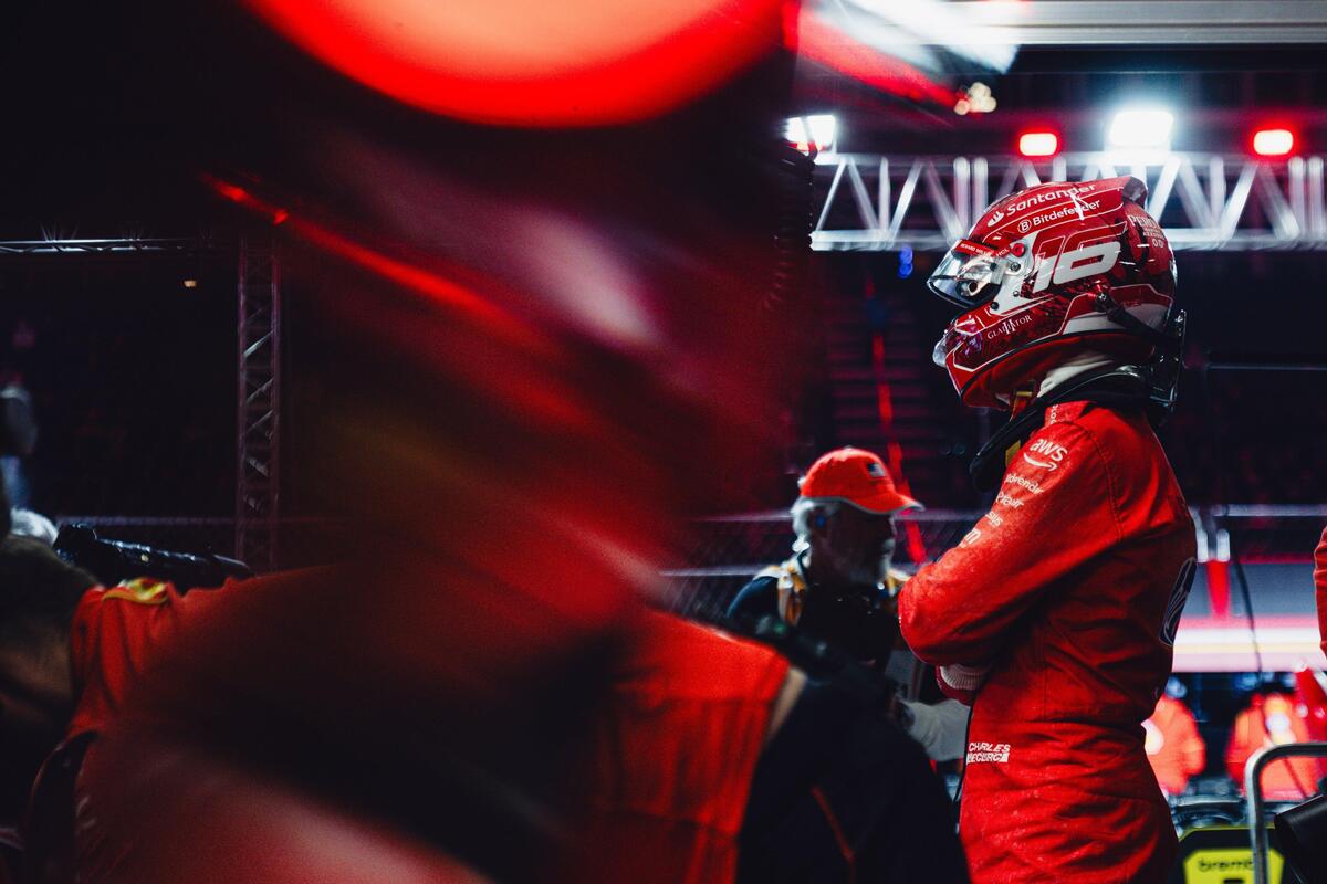 Cari amici, sveglia: i piloti sono dei figli di put*ana e Charles ...