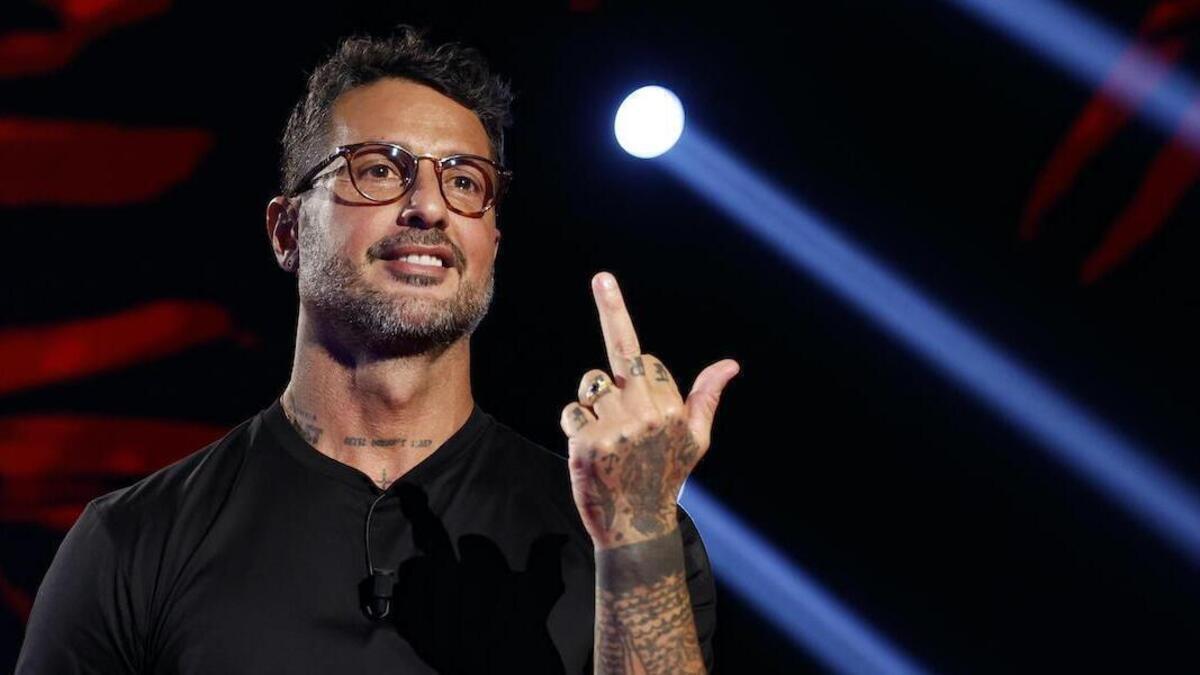 Fabrizio Corona, in arrivo Falsissimo contro Mario Giordano, Mediaset e ...