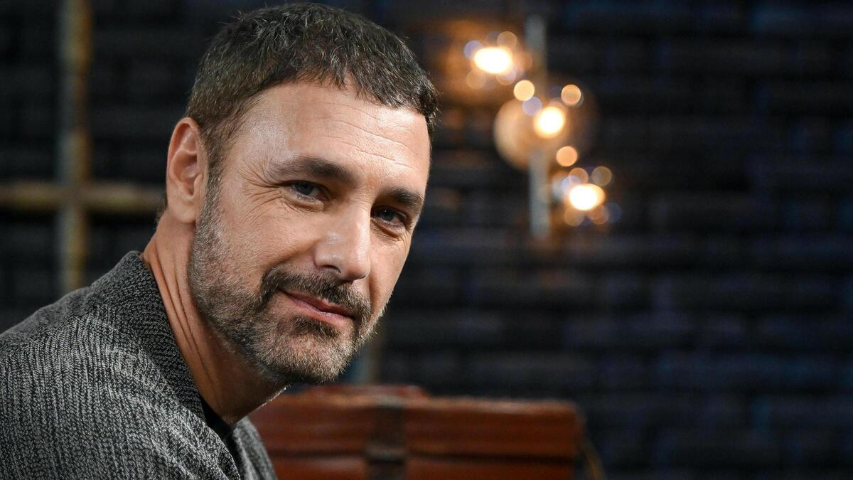 I presunti messaggi tra Raoul Bova e Martina Ceretti, Angelo Madonia e ...